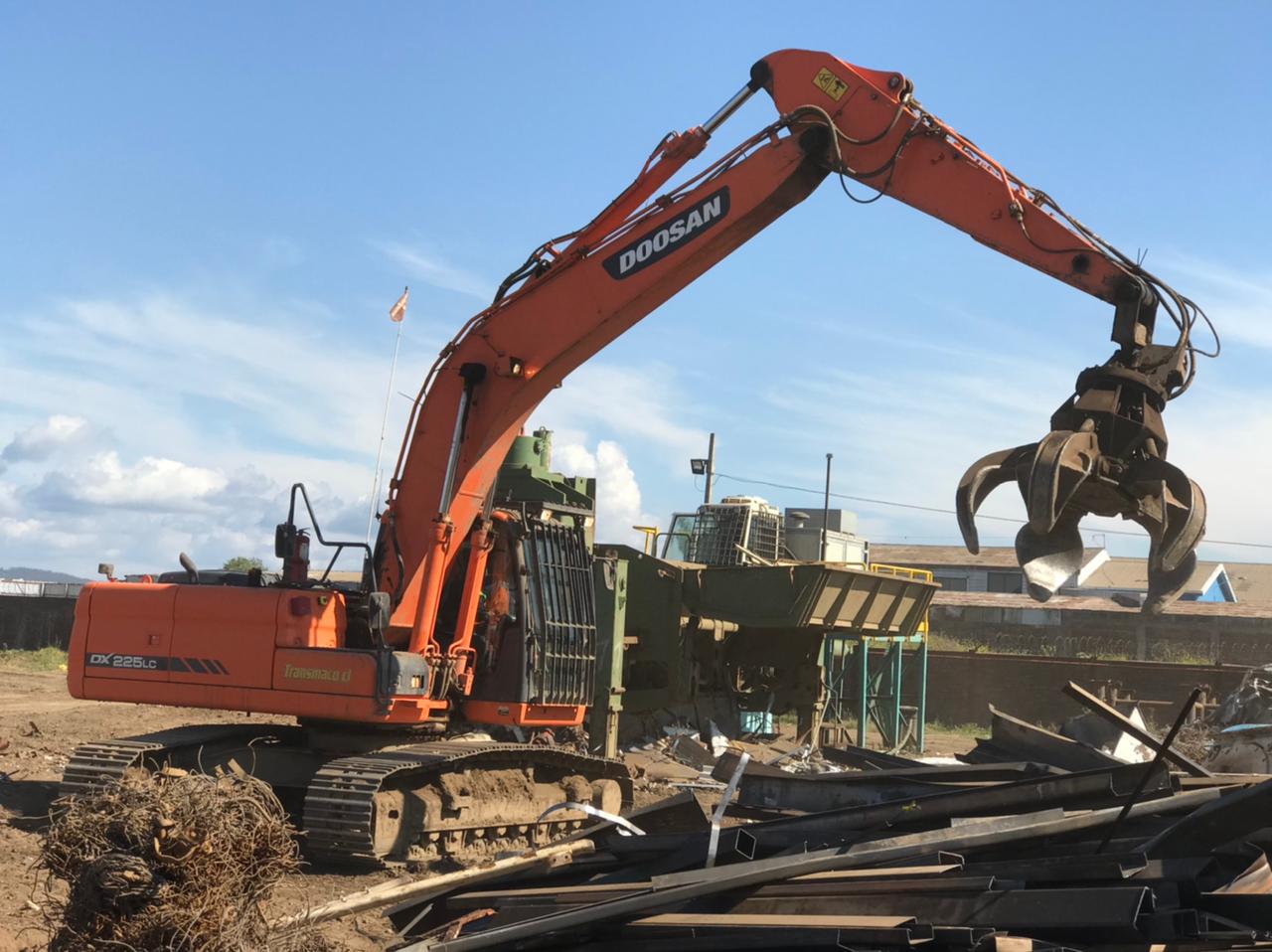 Transmaco SpA - Equipamiento especializado: Material Handler